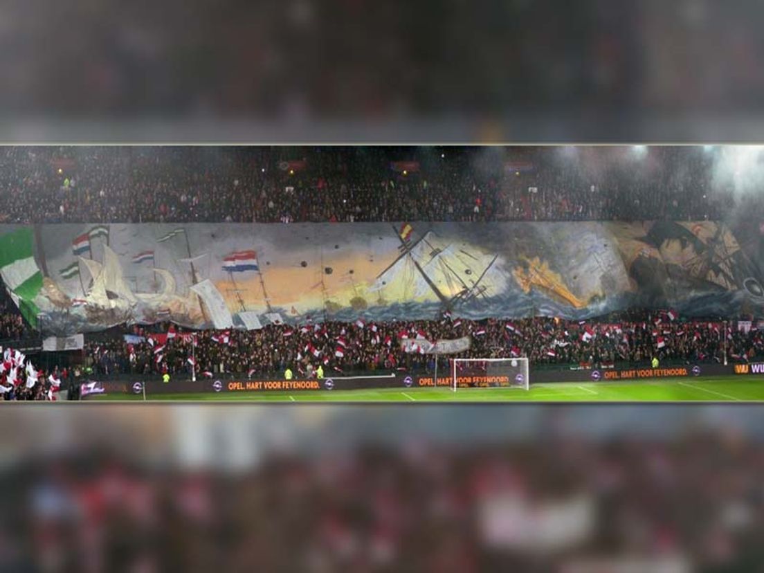 'Met zo'n Feyenoord-spandoek staan we altijd 1-0 voor' - Rijnmond