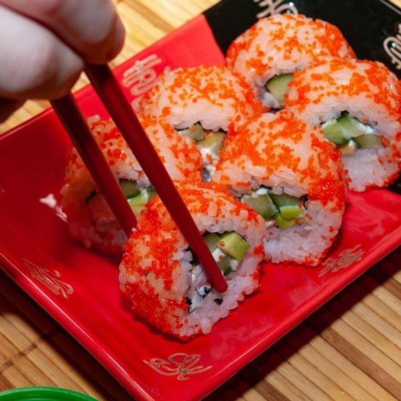 Schuldeisers van populair failliet sushi-restaurant vissen achter het ...