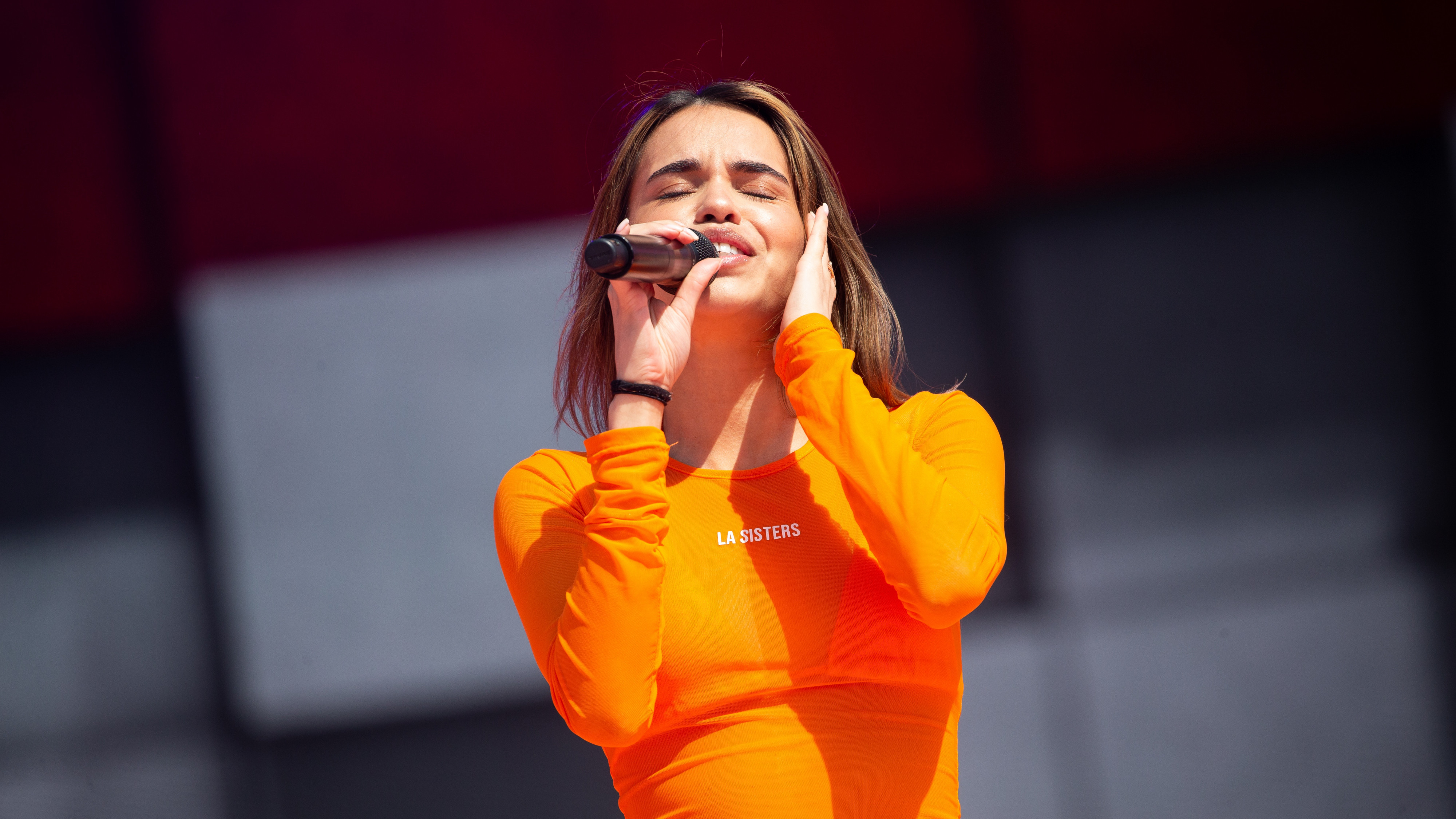 Zoë Tauran uit Roden geniet na van optreden bij Coldplay-concerten ...