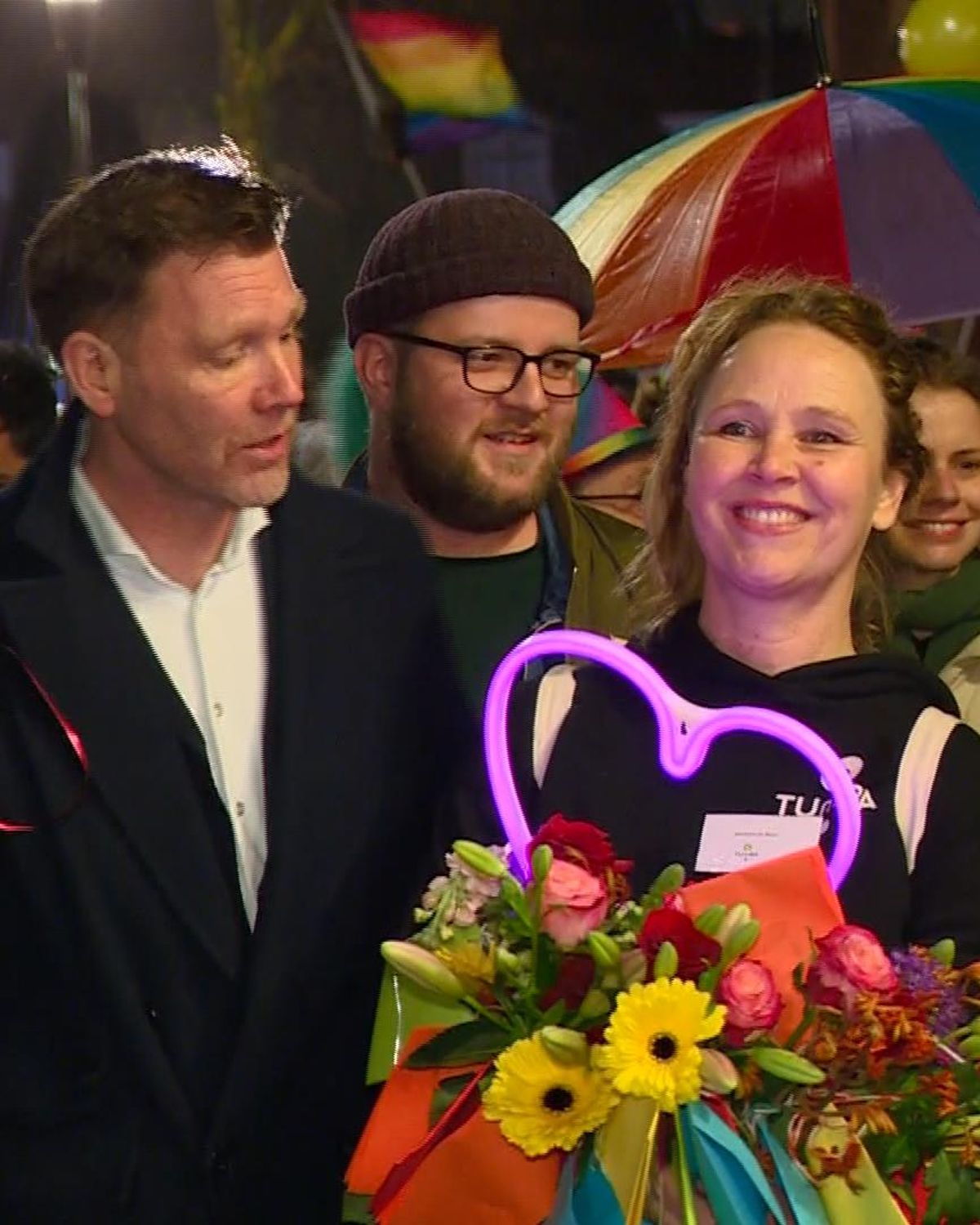 Zaal stampvol voor regenboogbeleid: "Iedereen moet gezien worden ...