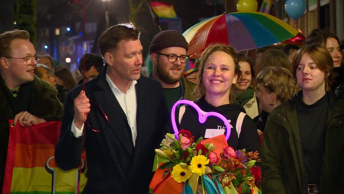 Zaal stampvol voor regenboogbeleid: "Iedereen moet gezien worden ...