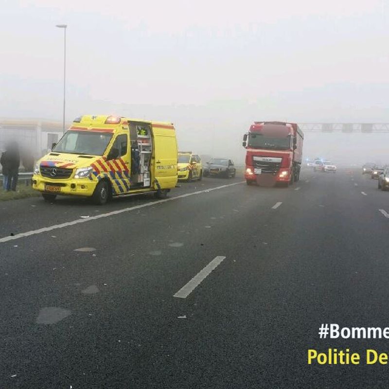 Zwaar ongeval A2: automobilisten misdragen zich - Omroep Gelderland