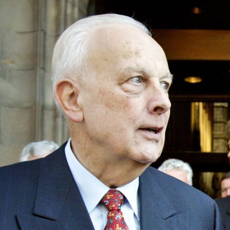 Vader van burgemeester West Maas en Waal, Piet Steenkamp, overleden ...