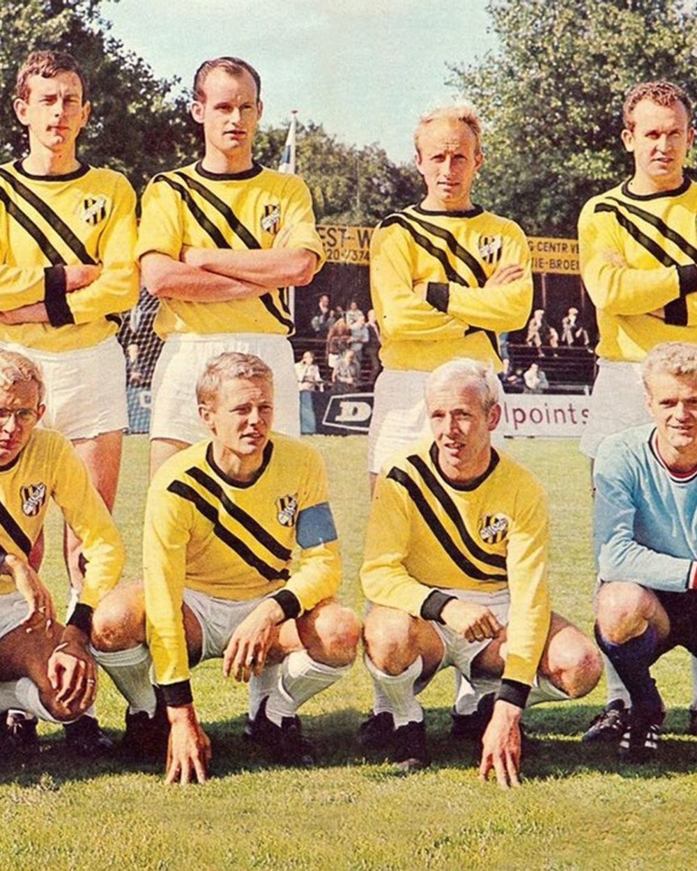 'Don Leo zat op zijn knietjes in de babykamer om vloerbedekking te ...