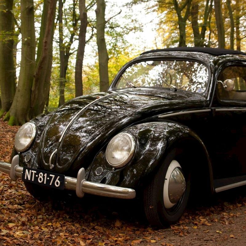 Gestolen oude Volkswagen Kever uit Enschede gevonden in Hamburg - Oost