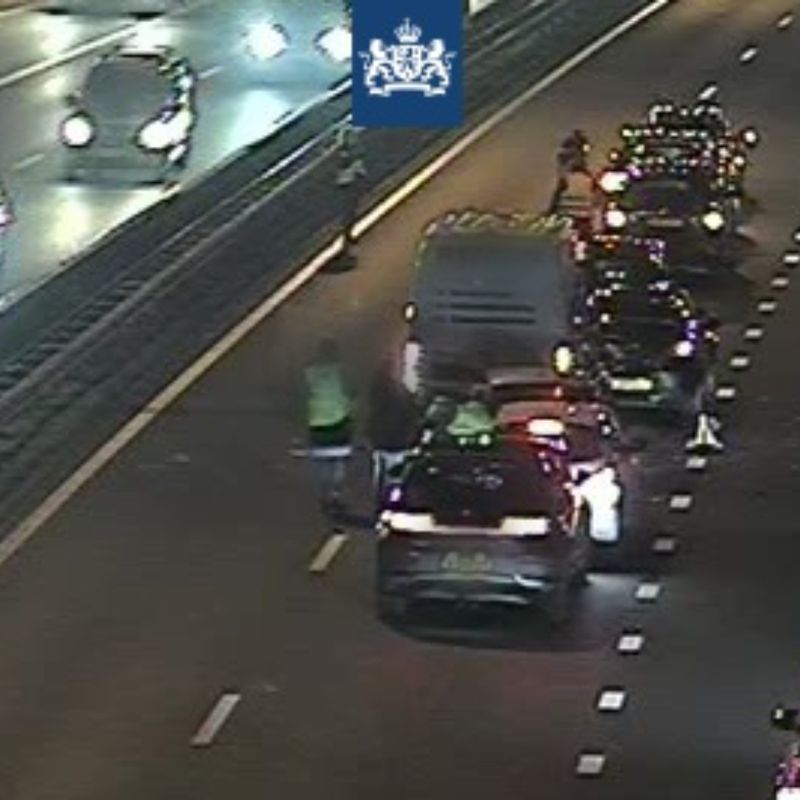 Flinke vertraging door meerdere ongevallen: A2 en A73 inmiddels weer vrij - L1 Nieuws