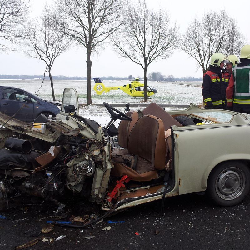 Drie gewonden bij ongeval op N371 bij Meppel - RTV Drenthe