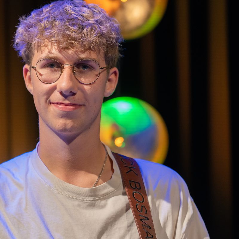 Nick Bosma, van singer-songwriter tot ski-leraar: 'De gitaar gaat mee ...