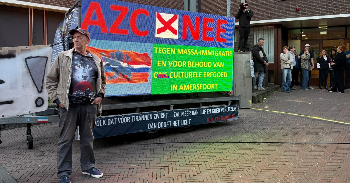 Protesten tegen azc in Amersfoort: kapen extreme partijen lokale ...