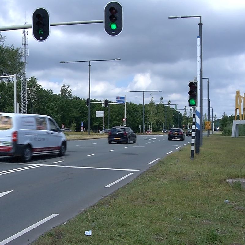 Boetes voor rijden door groen licht - Rijnmond
