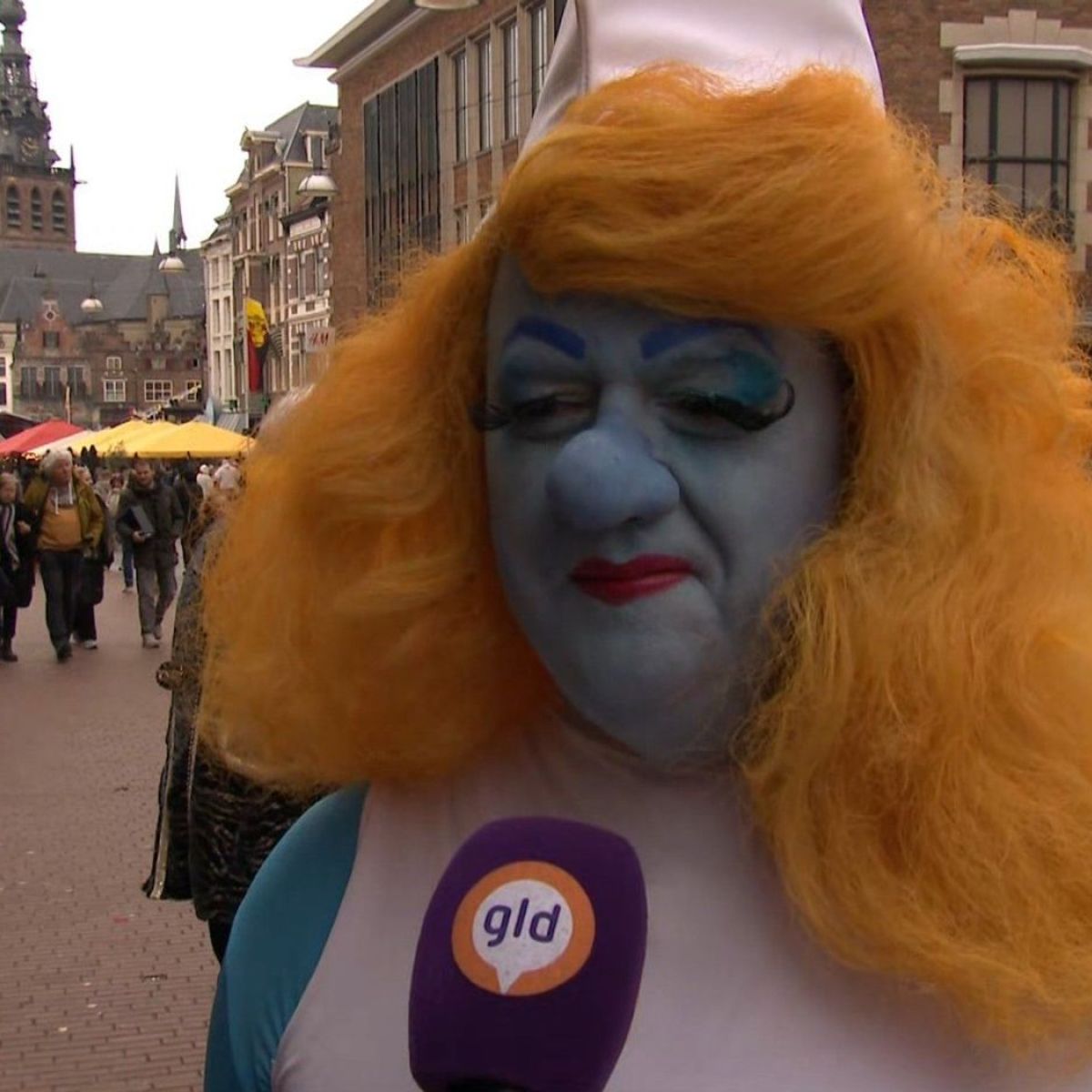 Zo zag je burgemeester Hubert Bruls nog nooit - Omroep Gelderland