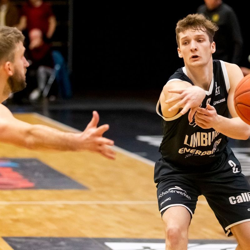 Roel van Overbeek derde aanwinst van Landstede Hammers - Oost