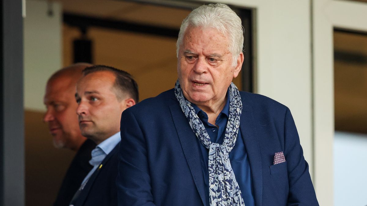 Bijna jarige Rob Jacobs zeer kritisch op Feyenoord trainer Priske ...