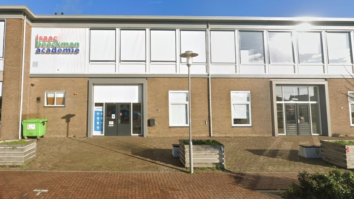 Minister: bestuurder Isaac Beeckman Academie moet weg - Omroep Zeeland