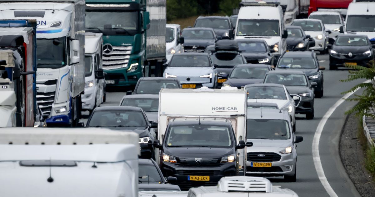Woensdag op vakantie? Grote kans dat je in de file belandt - RTV Utrecht