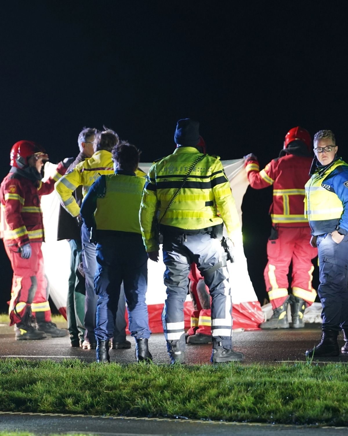 Dode en twee zwaargewonden bij ernstig ongeval in Oldehove (update) - RTV Noord