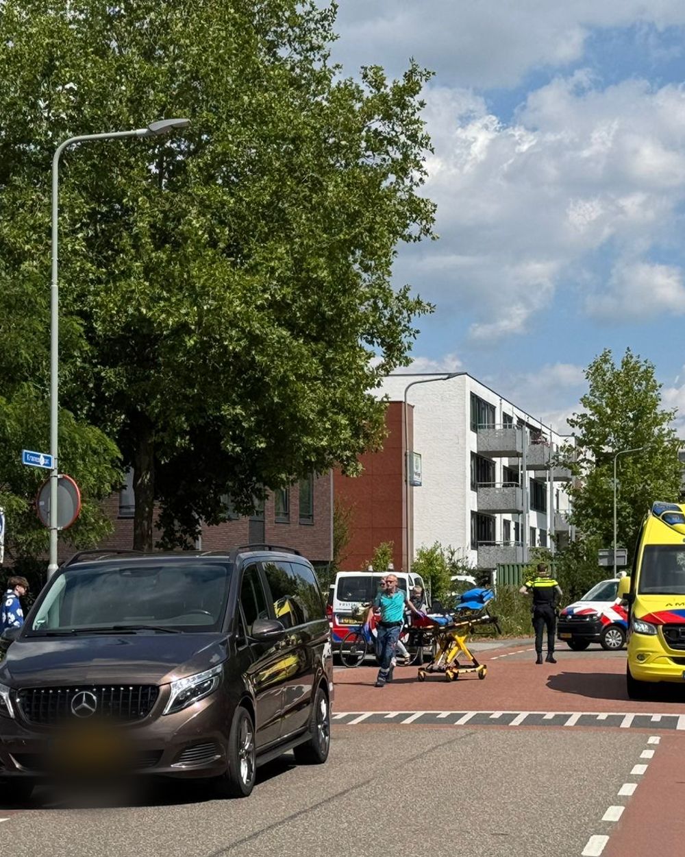 Bestuurder fatbike en goederenbusje botsen op elkaar in Horst - L1 Nieuws