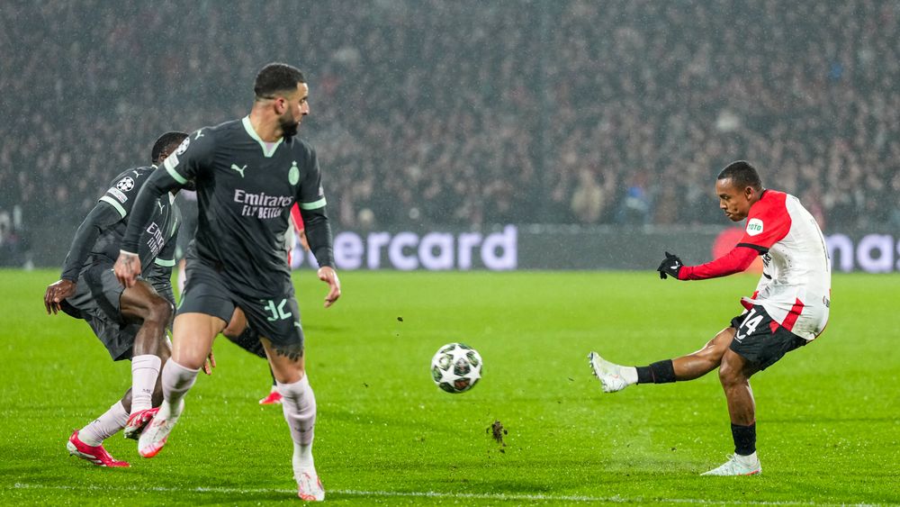 Kenners lovend over Braziliaanse aanvaller van Feyenoord: 'Paixão is beter dan Gakpo' - Rijnmond