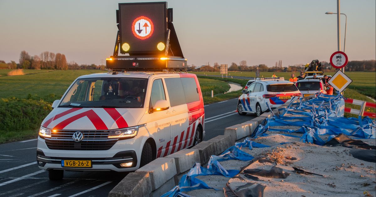 112-nieuws: Botsing tussen twee auto's in Kamerik | Voetganger met rollator gewond bij ongeluk ...