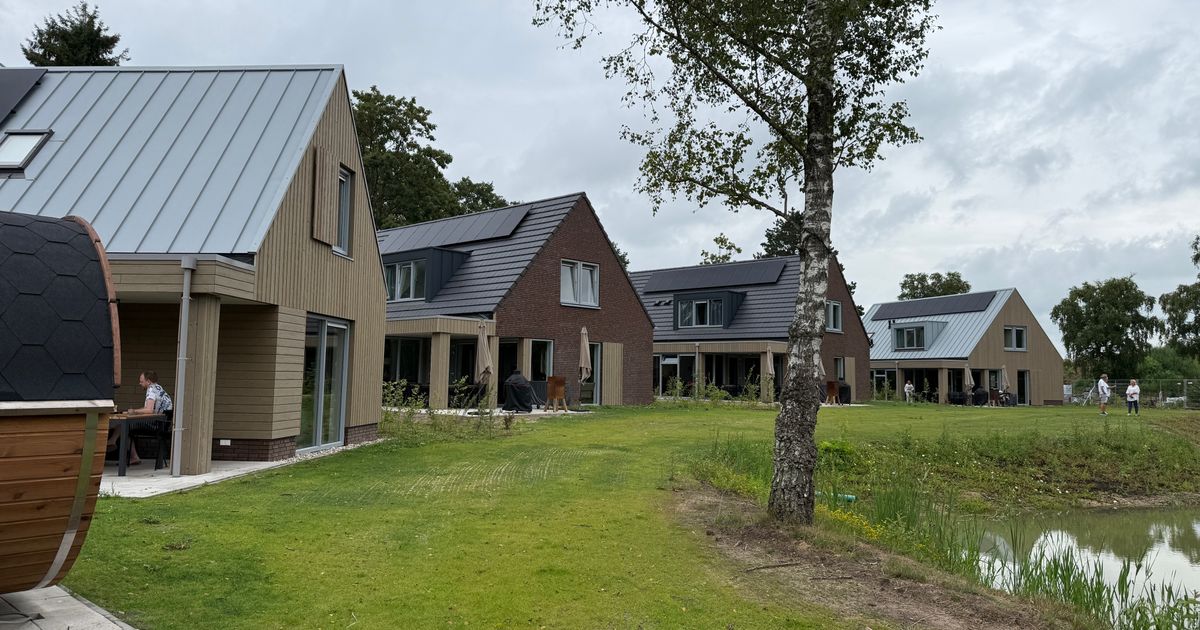 Vakantiepark Gasselte krijgt tijdens eerste seizoen steeds meer vorm ...