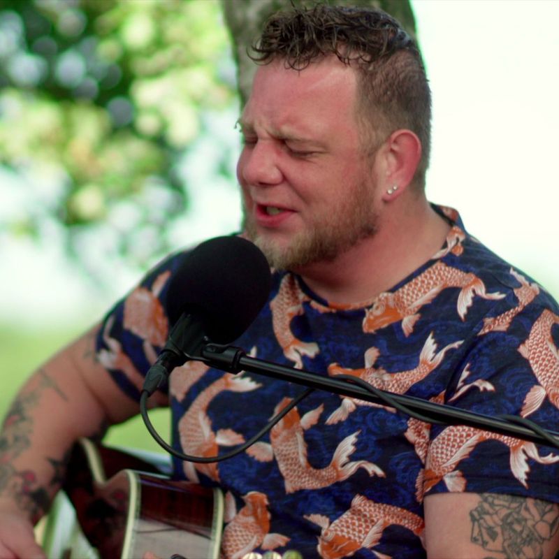 Djammen: Mooi Wark-drummer Dennis Hendriks komt met eigen EP - RTV Drenthe