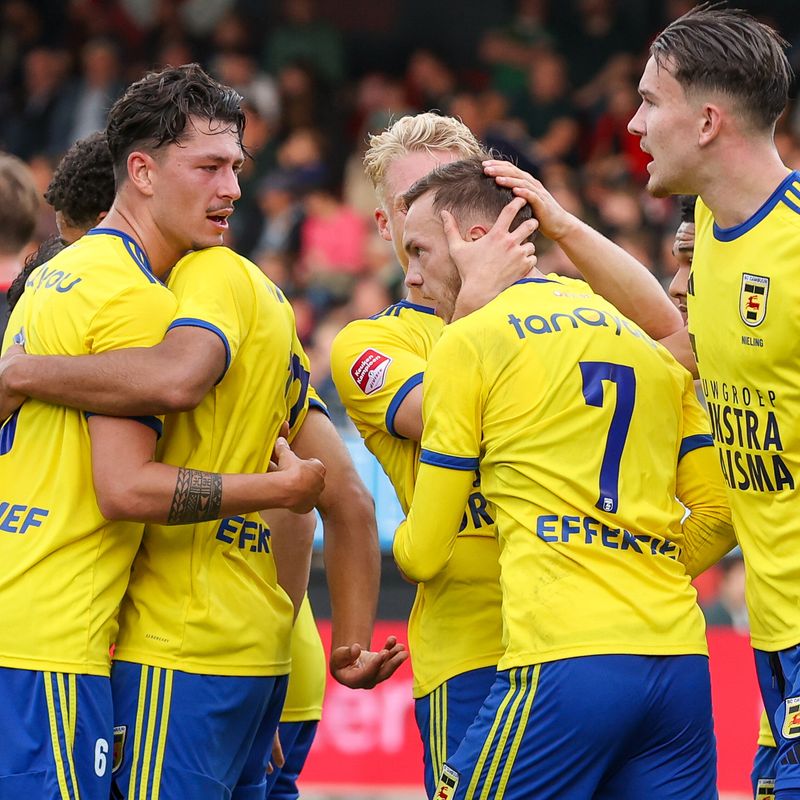Cambuur pakt knappe overwinning tegen Excelsior - Omrop Fryslân