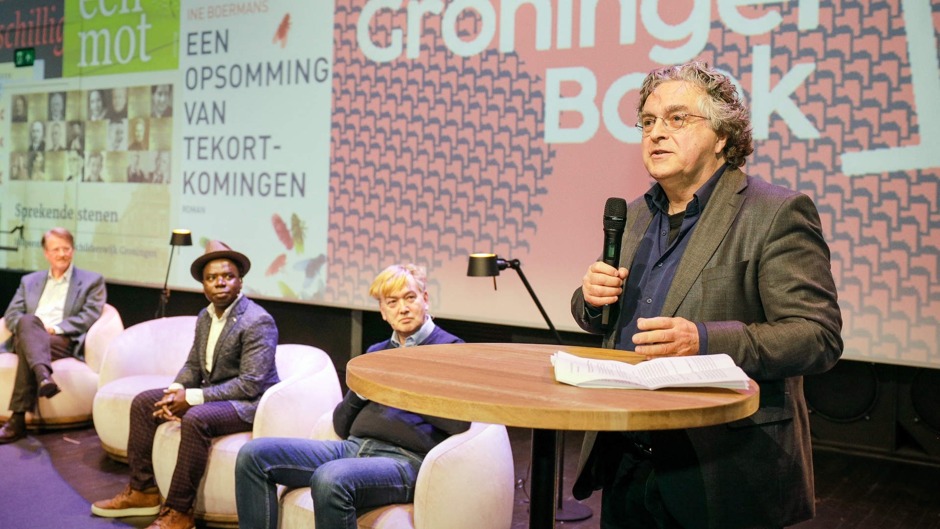 Auke Hulst schrijft voor de derde keer beste Groninger fictie - RTV Noord