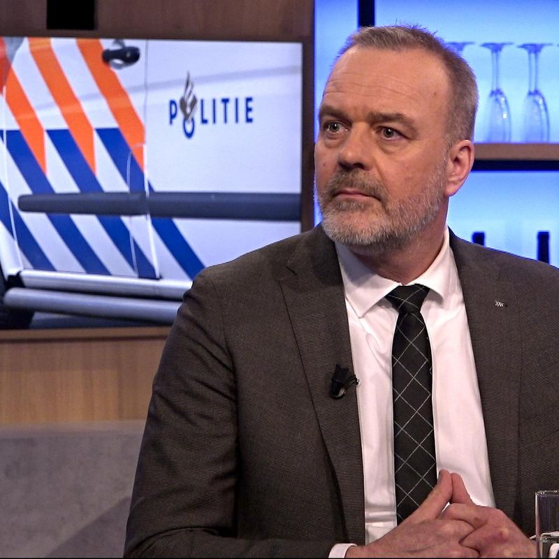 Groningse Burgemeesters Slaan Met Campagne Handen Ineen Tegen