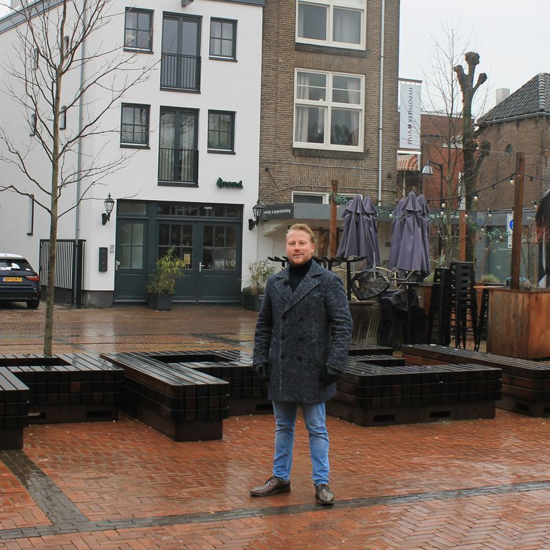 Wethouder Robin van Ulzen keert terug in politiek in Meppel - RTV Drenthe