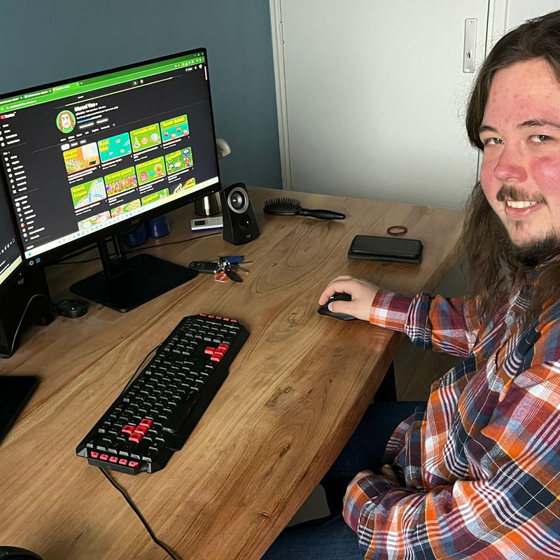 Droombaan? Marcel Vos (28) uit Meppel verdient de kost door ...