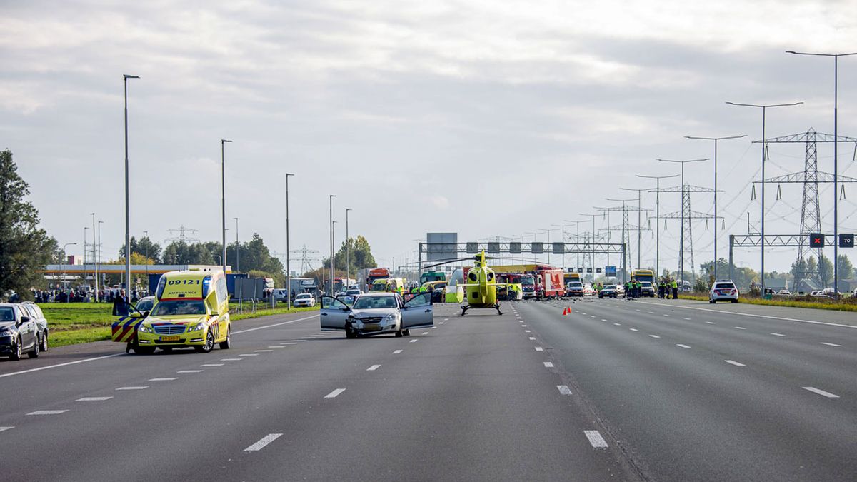 Ernstig ongeluk op A2 bij Breukelen eist drie levens: "Hij kwam ineens naar links" - RTV Utrecht
