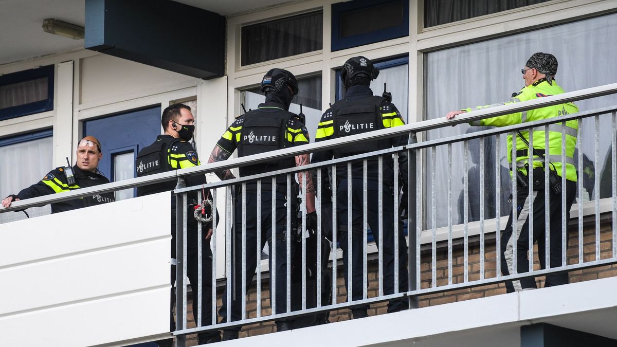 Schoten gelost na ruzie grote groep jongeren Alphen aan den Rijn ...