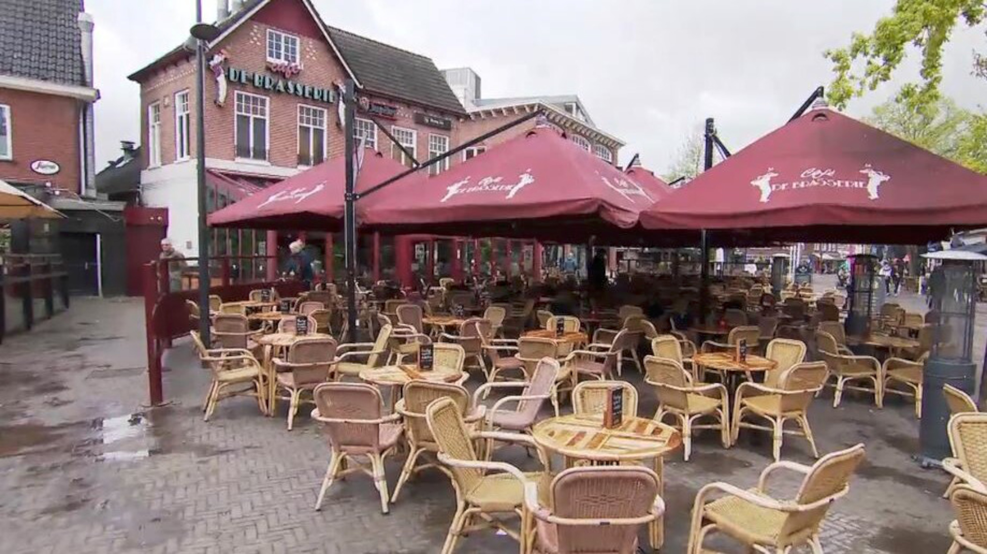 Koning kan terrasje pakken in Emmen: 'Maken graag een extra plankje ...