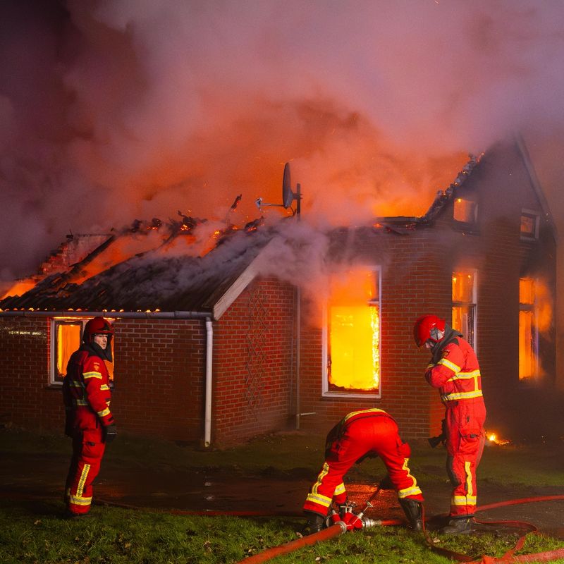 112-nieuws woensdag 22 januari: Woning uitgebrand in Tjuchem • Auto rijdt tegen wegkant op A28 ...