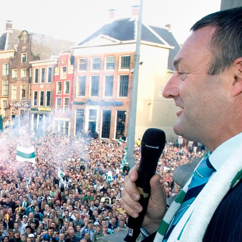 Twee keer Groninger van het Jaar 'is een enorme eer als geboren Zwollenaar' - RTV Noord