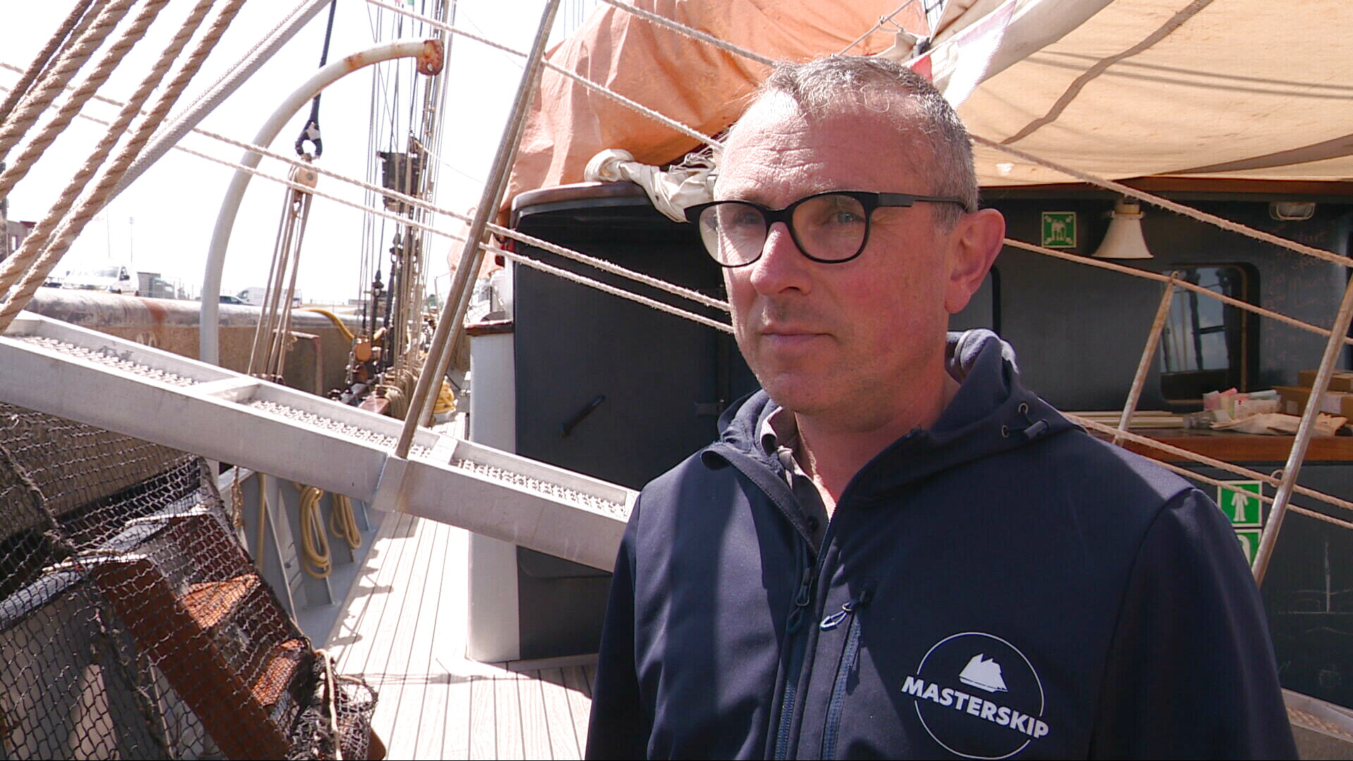 Geen telefoons bij reis over de oceaan van Masterskip: "Veel leuker ...