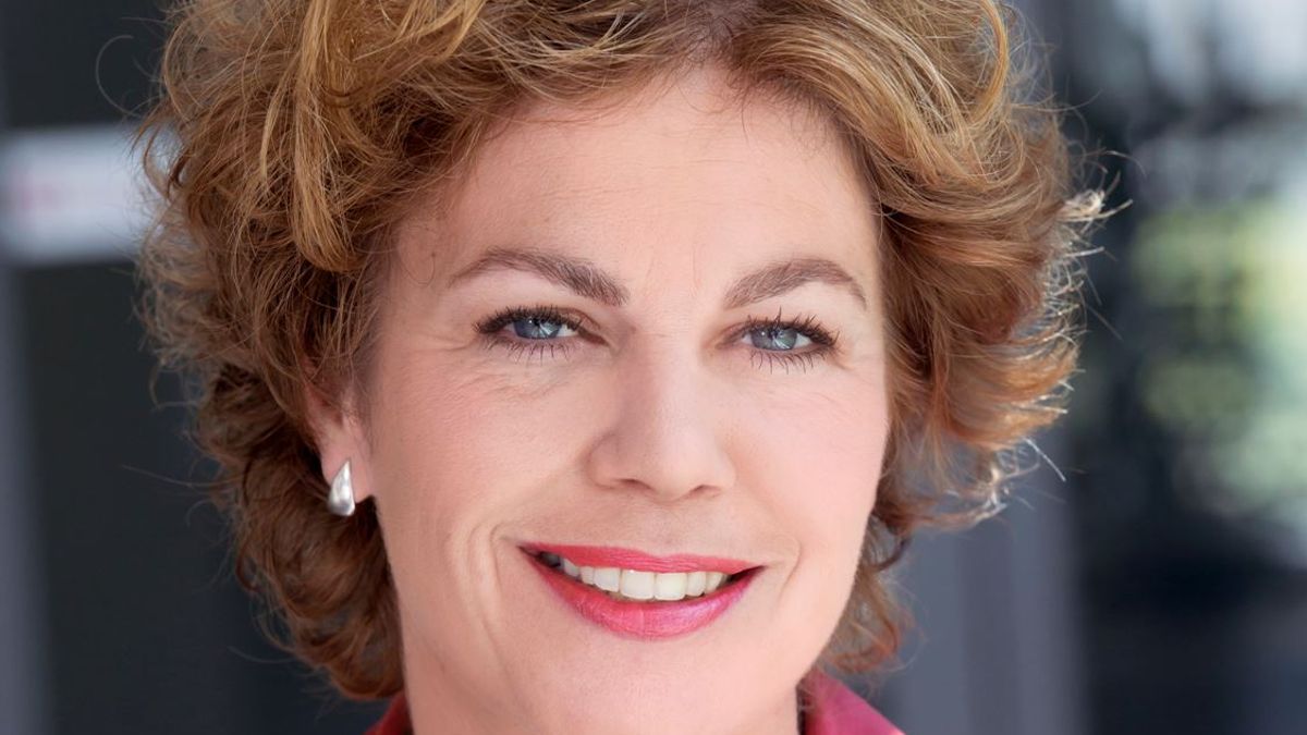 Ingrid Thijssen van Alliander Topvrouw van het jaar - Omroep Gelderland