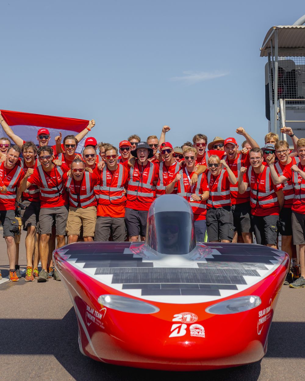 Solar Team Twente gaat als een speer van start in Australië - Oost