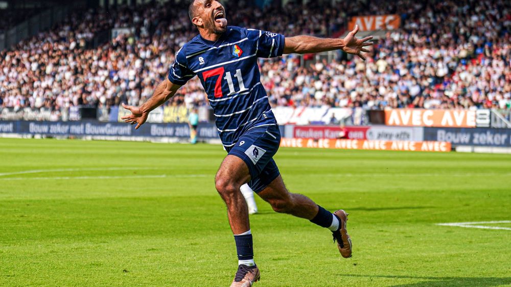 NEC haalt spits en doelman • nieuwe shirtsponsor De Graafschap - Omroep ...
