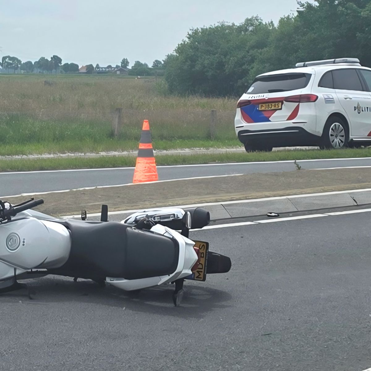 Motorrijder gewond bij ongeluk op de N375 - Oost