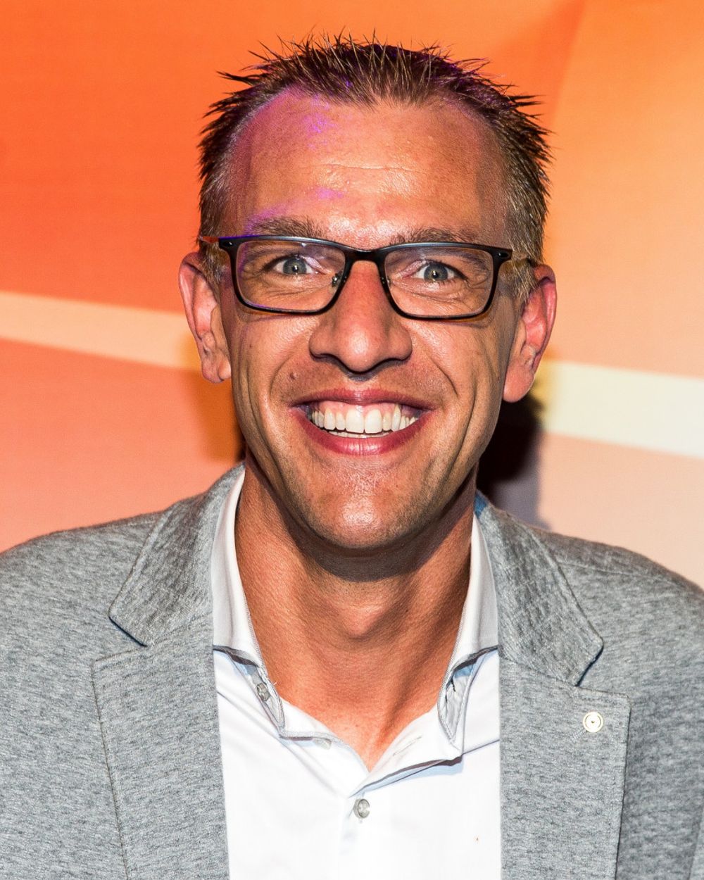 Van Marco de Hollander tot Zanger Alex, van wie is dé regionale ...