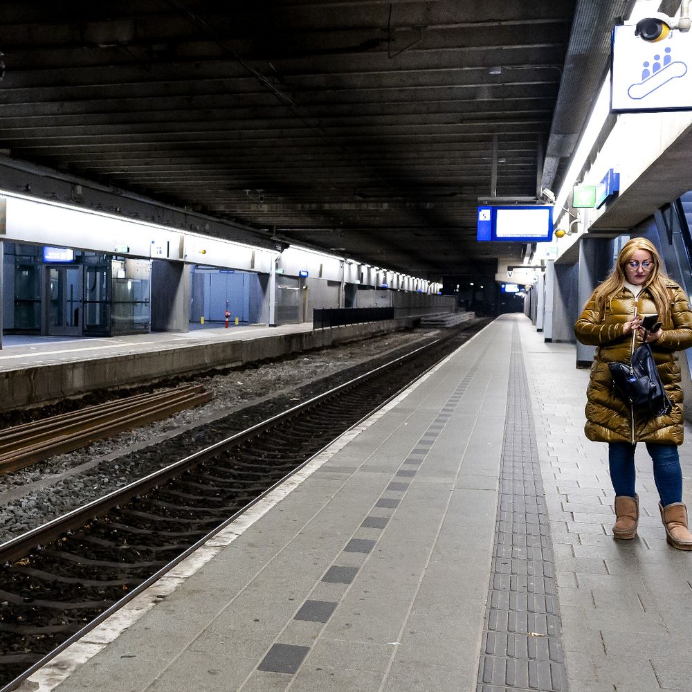 Vrijdag rijden in het hele land geen NS-treinen door staking van ...