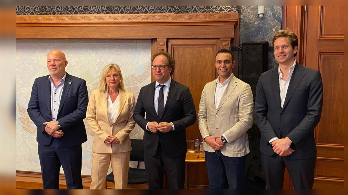 In Rotterdam smeedde Koolmees een ondenkbare coalitie: 'Hij is slim en ...