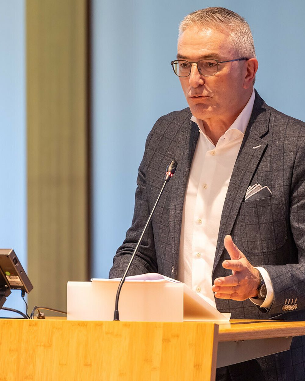 Henk Jumelet gaat van Erica naar Den Haag: 'Gekkigheid is weer beetje ...