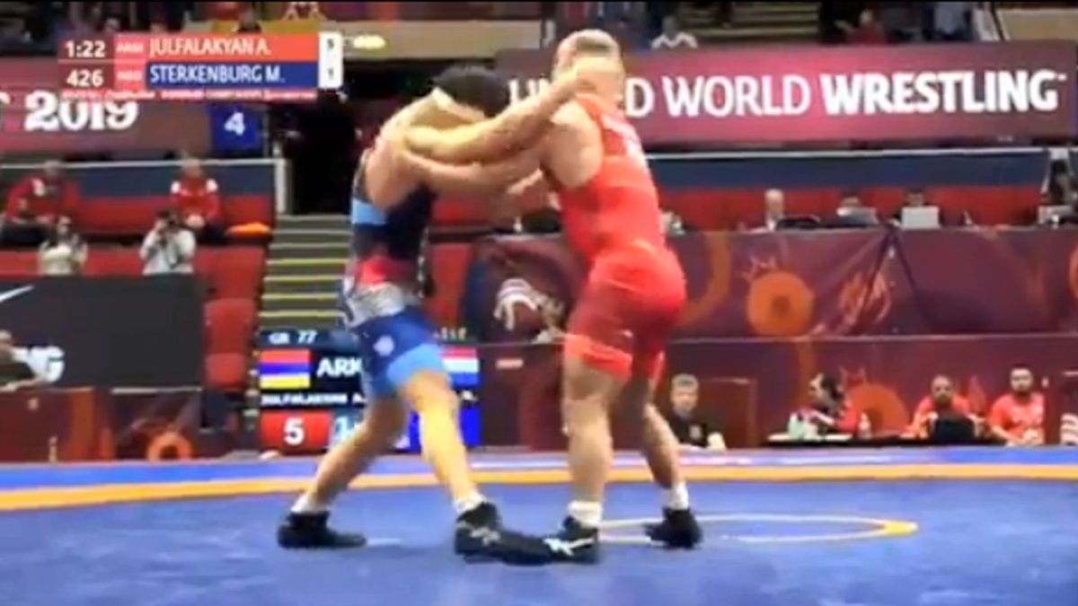 EK Grieks-Romeins worstelen: Gebroeders Sterkenburg uitgeschakeld - RTV ...