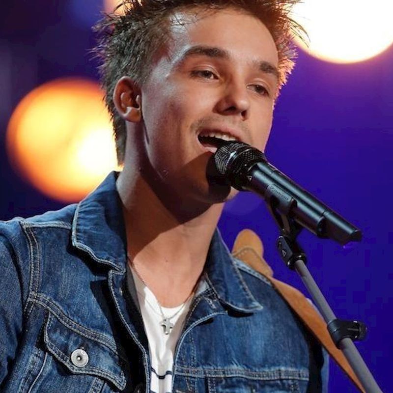 Ivar Oosterloo uit Deventer in finale Voice of Holland - Oost