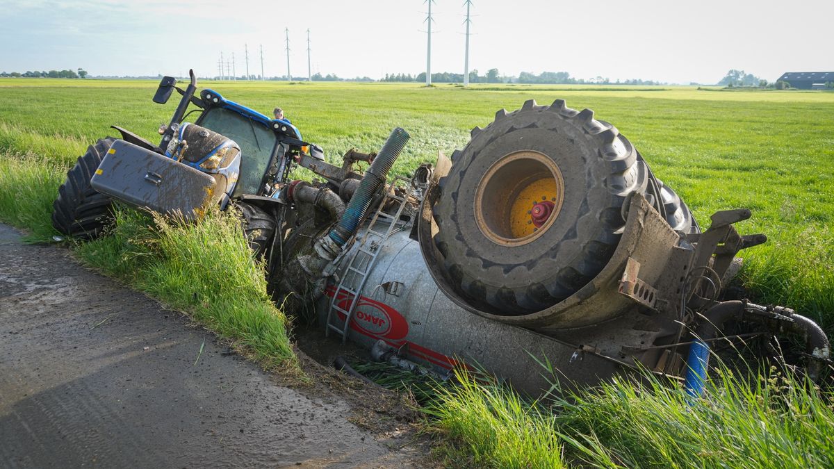 112-nieuws: Trekker met giertank belandt in sloot bij Den Ham - RTV Noord