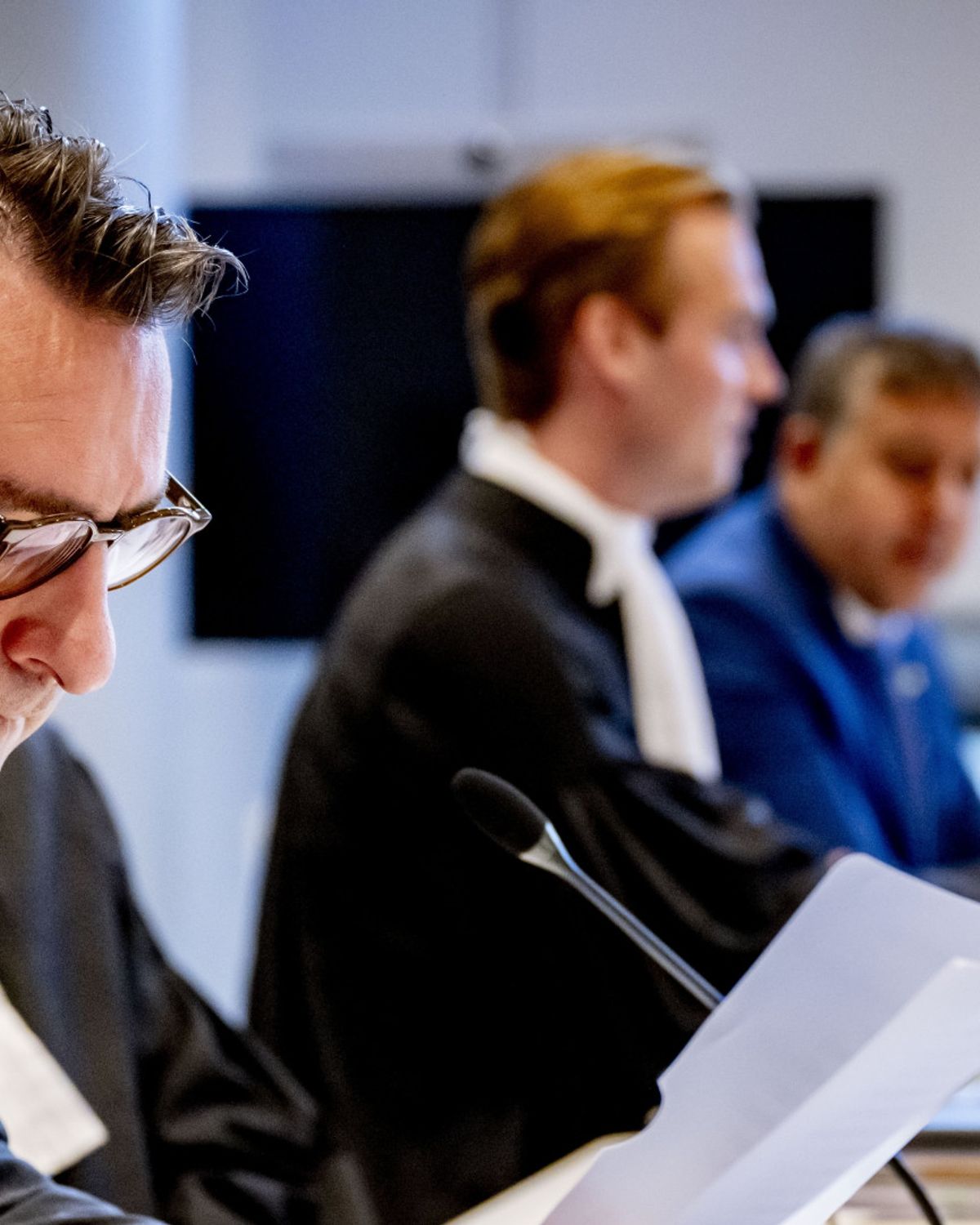 Liveblog rechtszaak Richard de Mos | 'Het OM stopt niet... niet vanzelf' - Omroep West