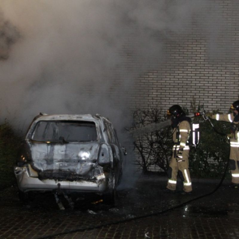 Weer autobrand in Vlaardingen - Rijnmond