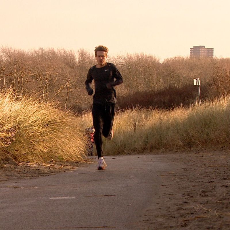 Met 1500 meter is hij wel klaar: Tim van den Broeke gaat voor 3 én 5 ...